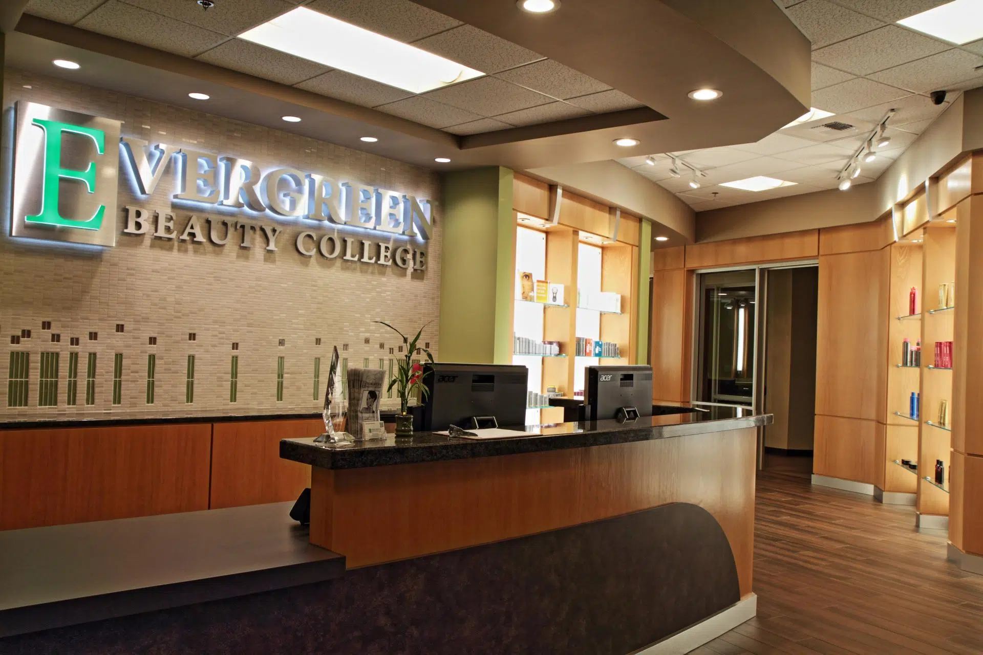 CONGRATS Evergreen Beauty College! | SPIRIT 105.3