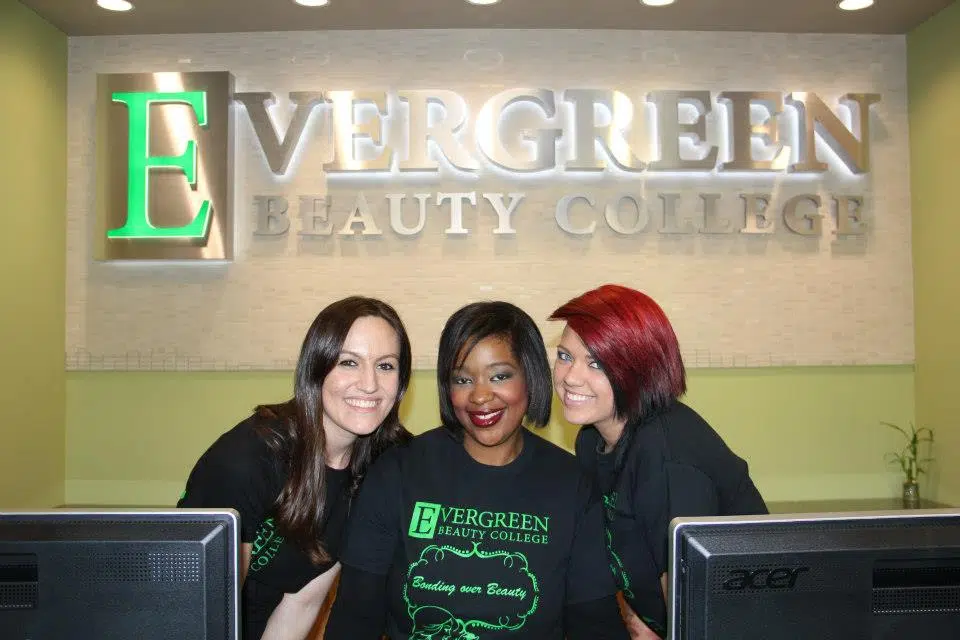 Top 5 Reasons to go to Cosmetology School This Year | SPIRIT 105.3