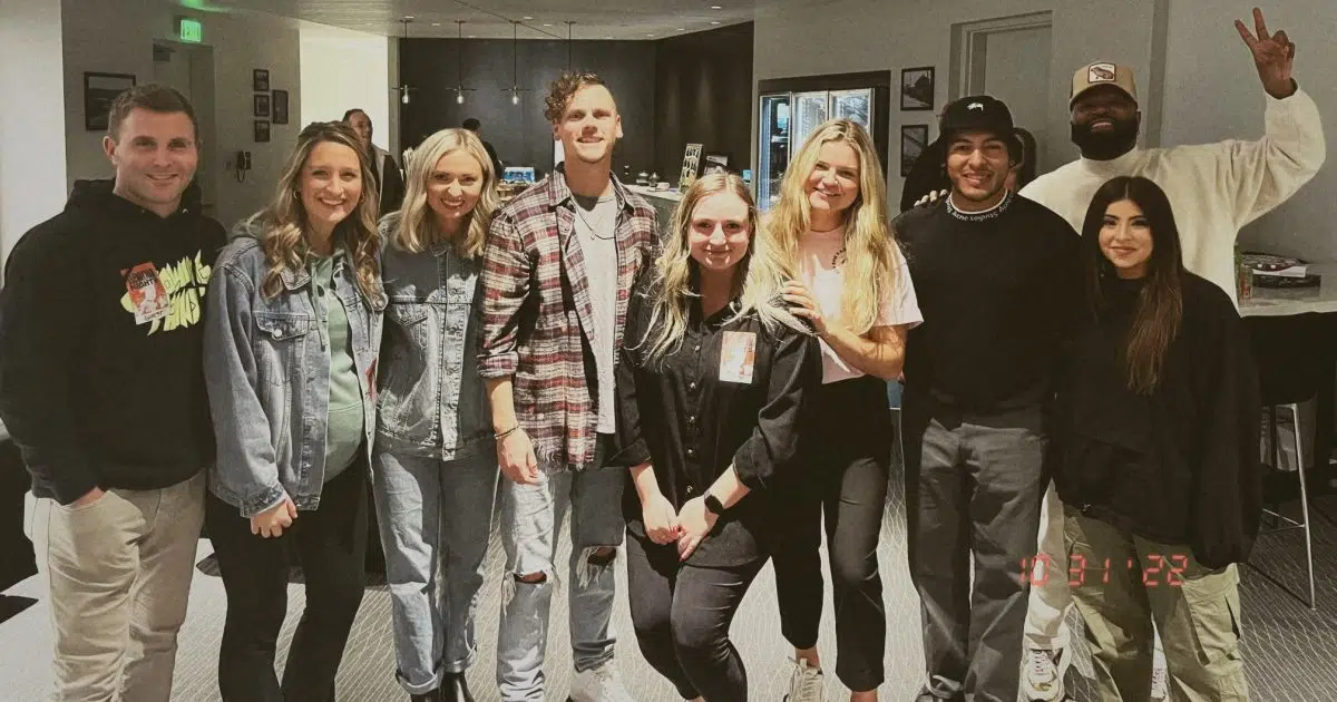 Worshipping God in the Battle & the Victory ~ Angie’s Full Circle Story ...