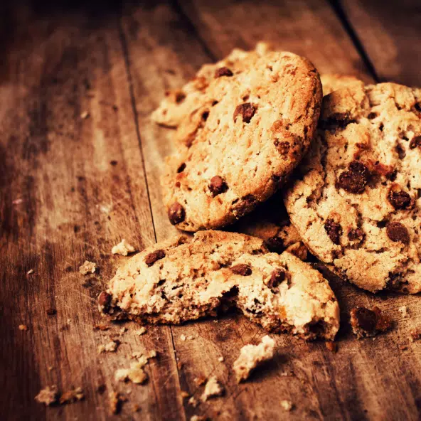 I Admit It’s A Crumby Story | PRAISE 106.5