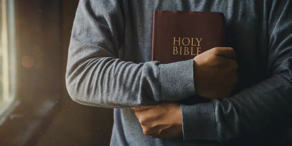 What to Look For In A Godly Man | PRAISE 106.5