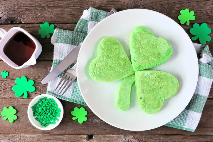 Ten St. Patrick’s Day Breakfasts & Treats for Your Kids | AllMomDoes
