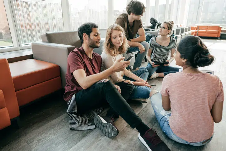 Developing Friendships In College | AllMomDoes