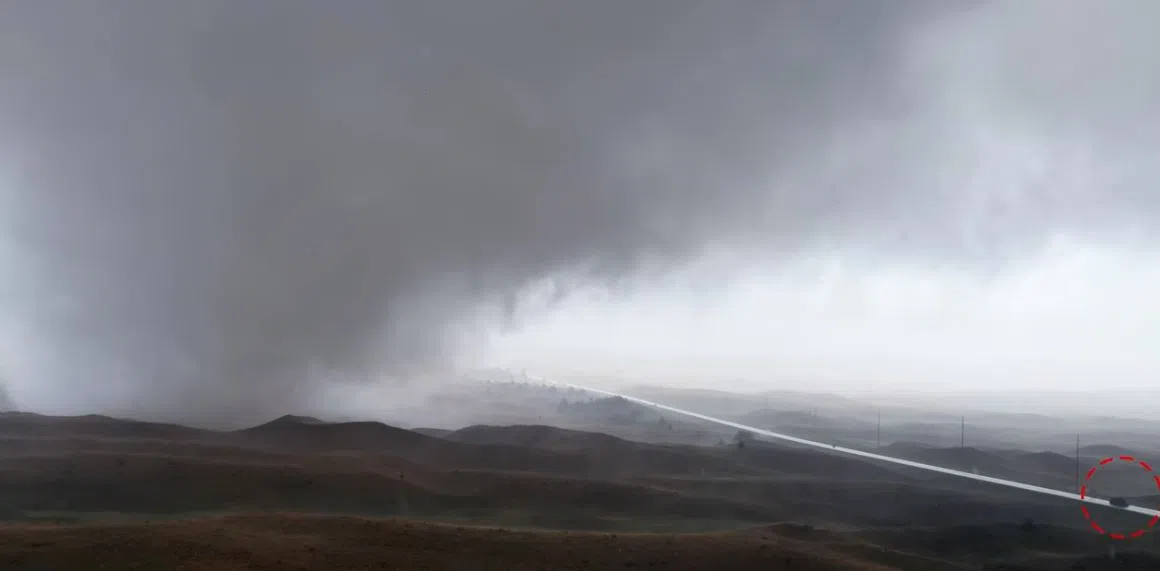 Storm Chasers ‘Team Dominator’ Takes You Literally INSIDE A TORNADO ...