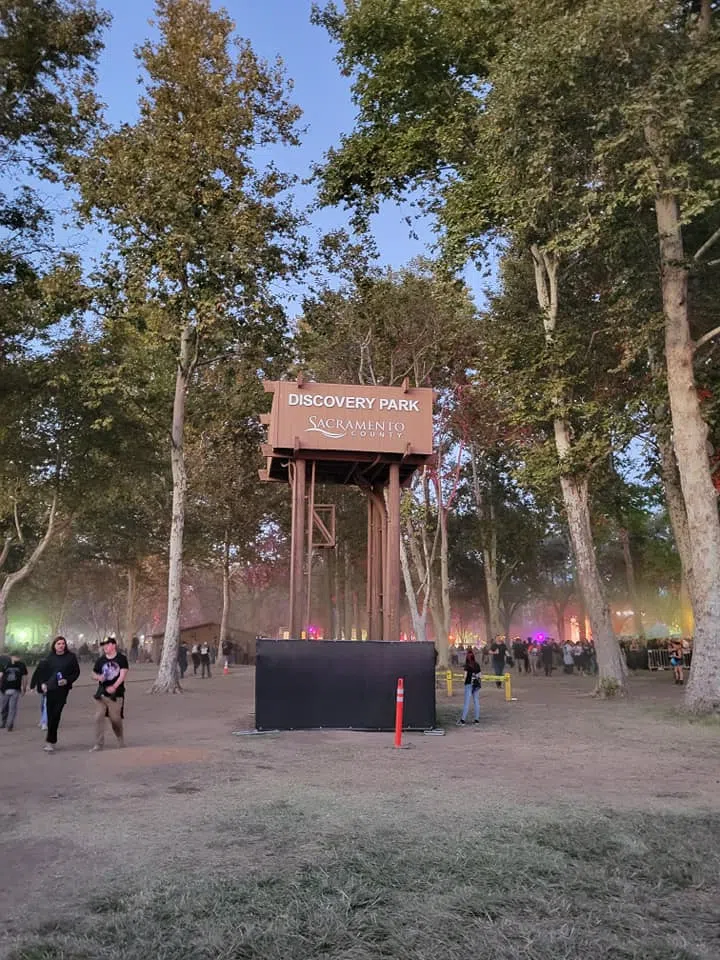 Extreme Razor Fan | Razor 94.7 104.7 - The Cutting Edge of Rock