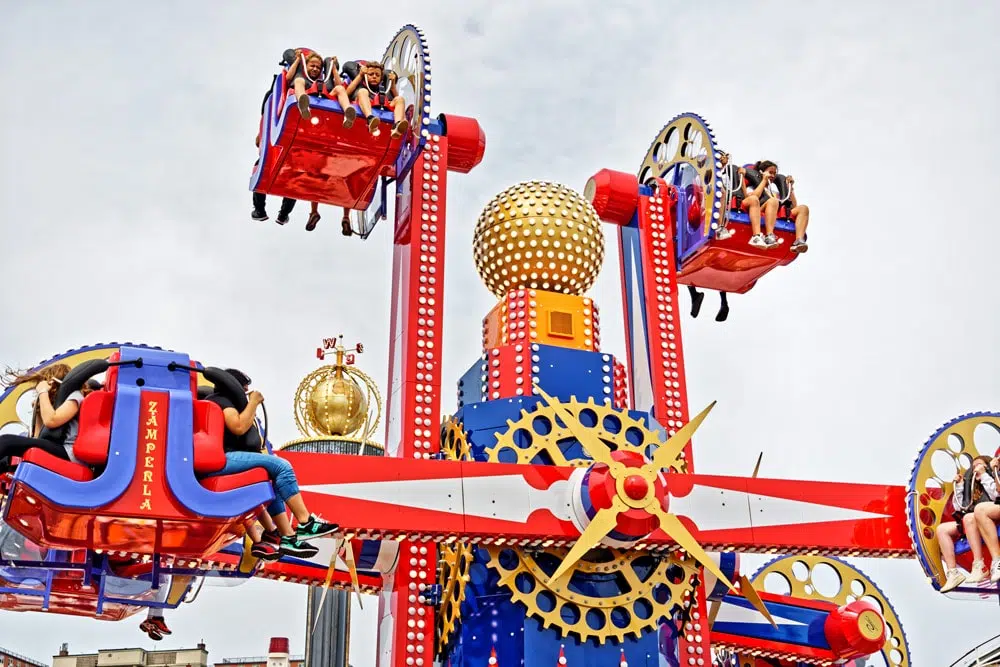 New thrill ride debuts at Bay Beach this weekend | 105.7 WAPL | The ...