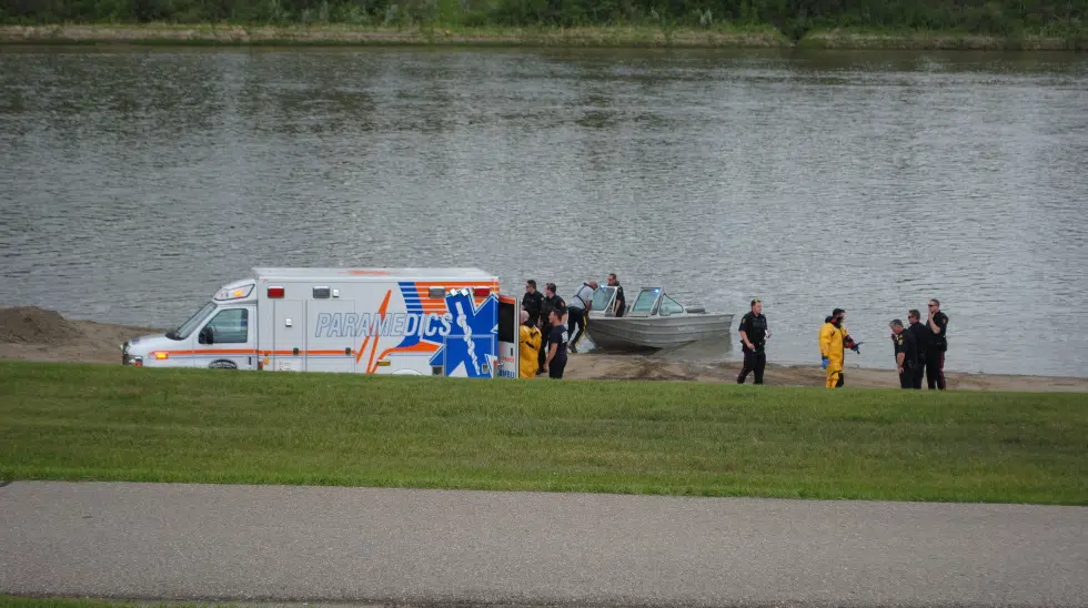 Man in hospital after fall into river | paNOW