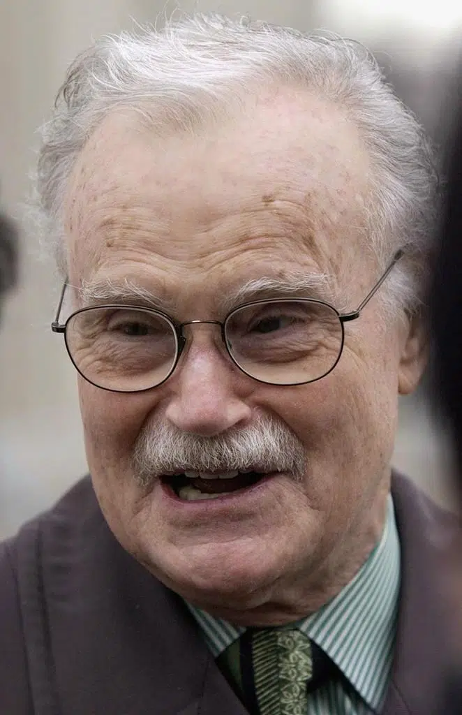 Longtime CBC comedian Dave Broadfoot dead at 90 | paNOW
