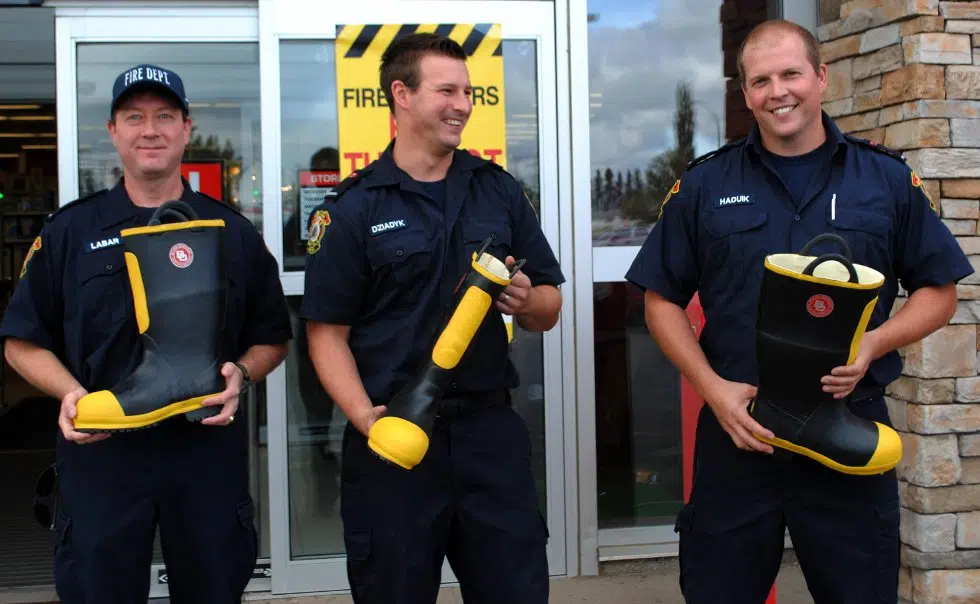 P.A. firefighters ‘Fill the Boot’ for a good cause | paNOW