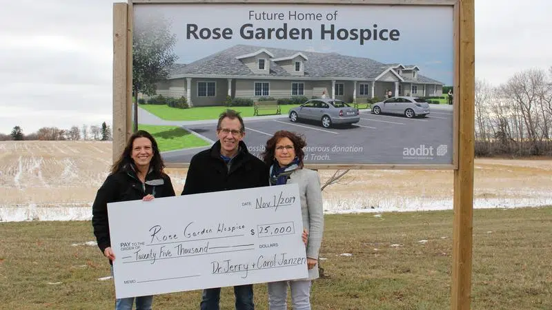 Rose Garden Hospice receives $25,000 donation | paNOW