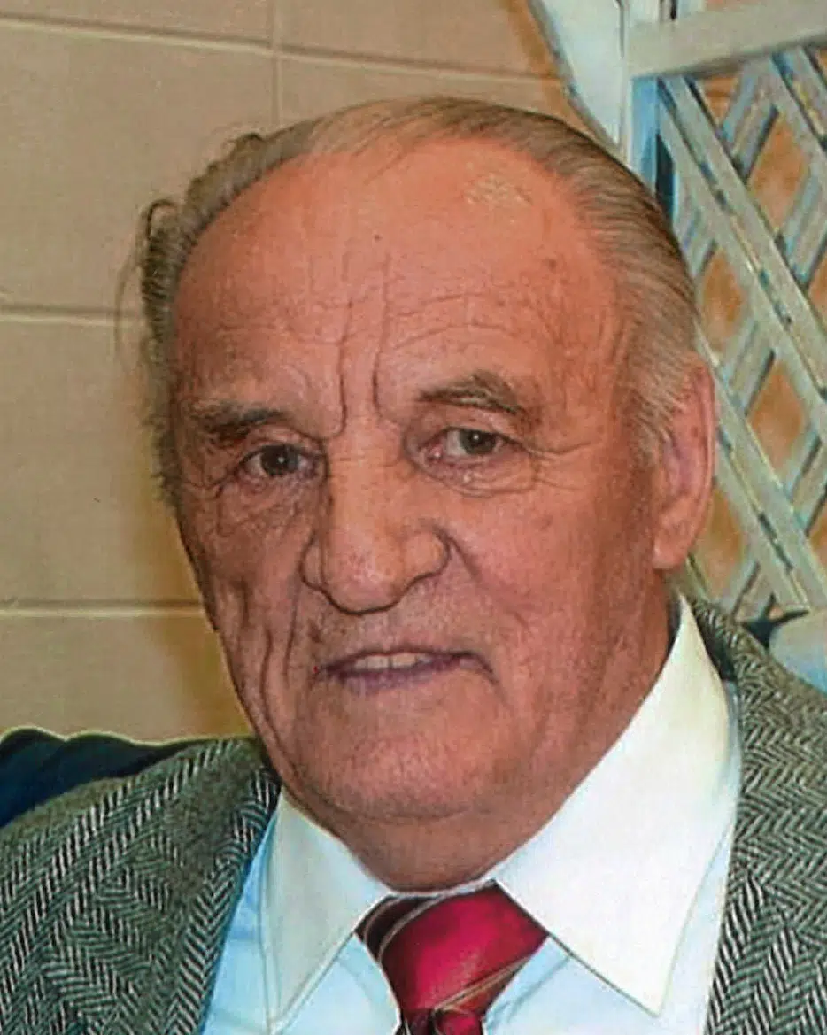 Stan James's Instagram, Twitter & Facebook on IDCrawl