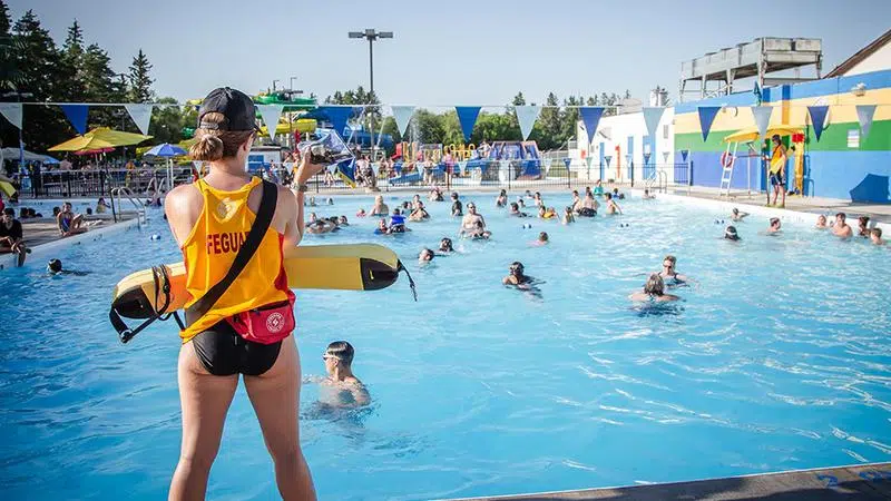 Prince Albert will offer swimming lessons in French | paNOW