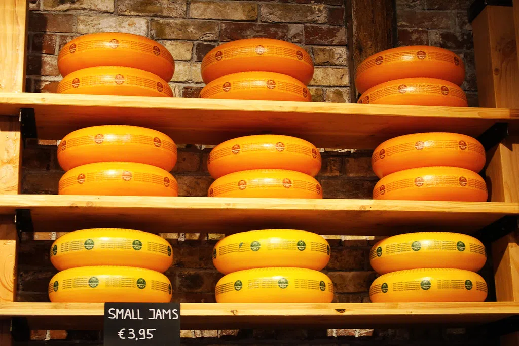 Player | 107.9 The FOX - #1 For Classic Rock That REALLY Rocks!