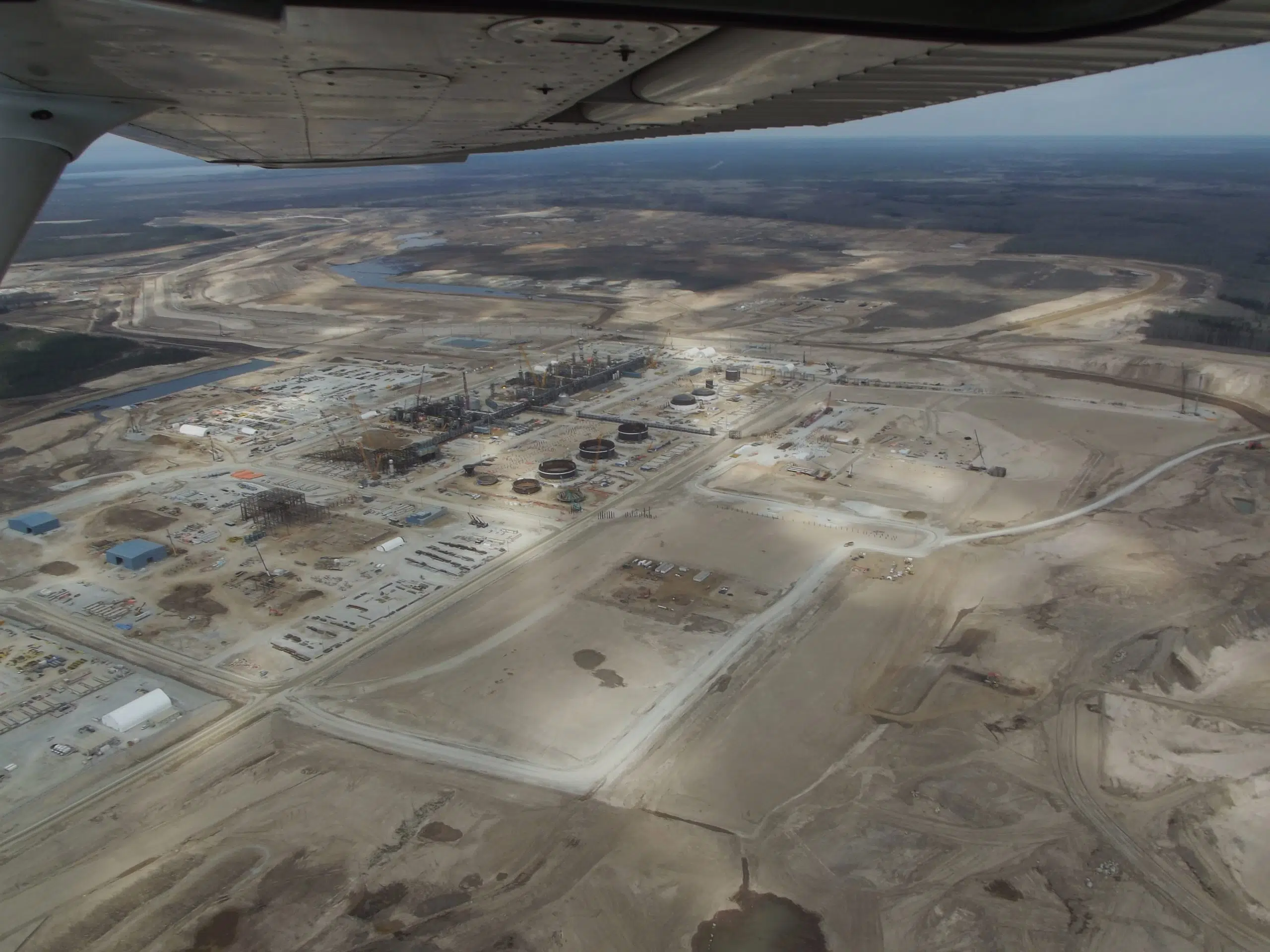 Interior Health reports 19 people linked to Kearl Lake oil sands ...