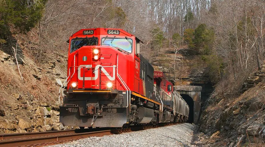 CN Conductors and Yard Workers Ratify New Three Year Contract | Country ...