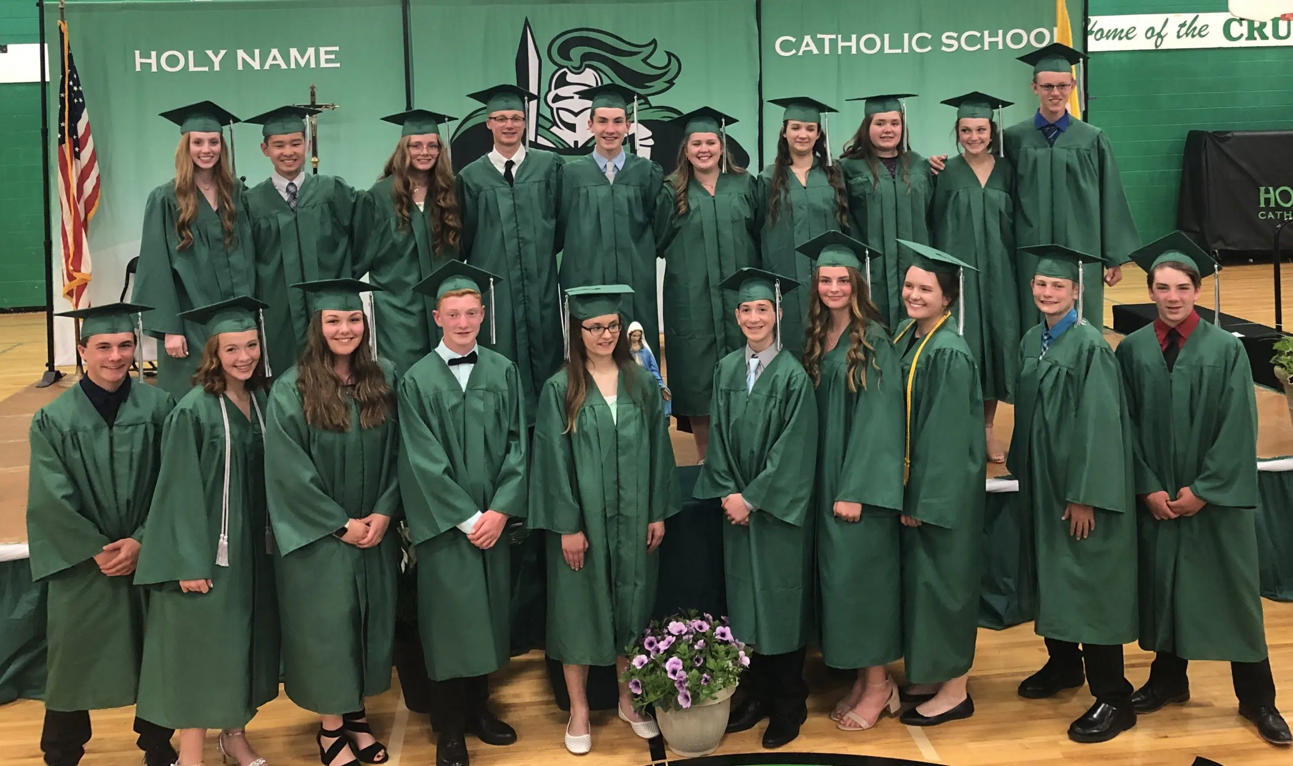 Escanaba’s Holy Name School Celebrates Graduation | Radioresultsnetwork.com