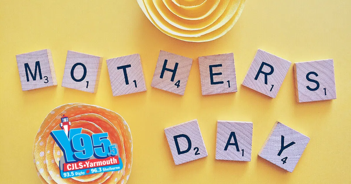 Let’s See Your Mama! Share A Picture Of You And Your Mom! | Y95.5