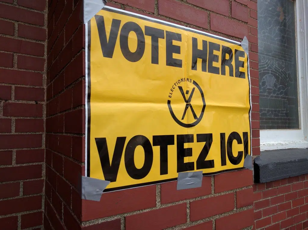 Mark Flewelling's Instagram, Twitter & Facebook on IDCrawl