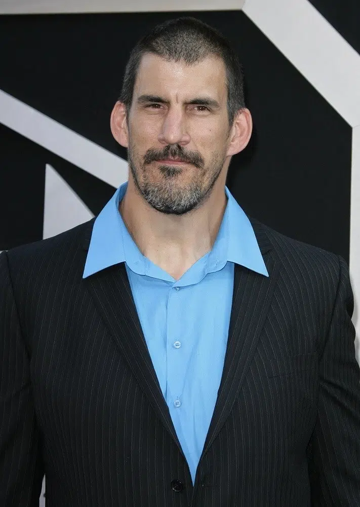 Robert Maillet Sherlock Holmes