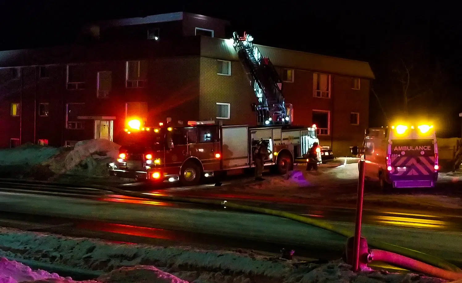 MFD Battle Morton Avenue Fire In Extreme Cold | 91.9 The Bend