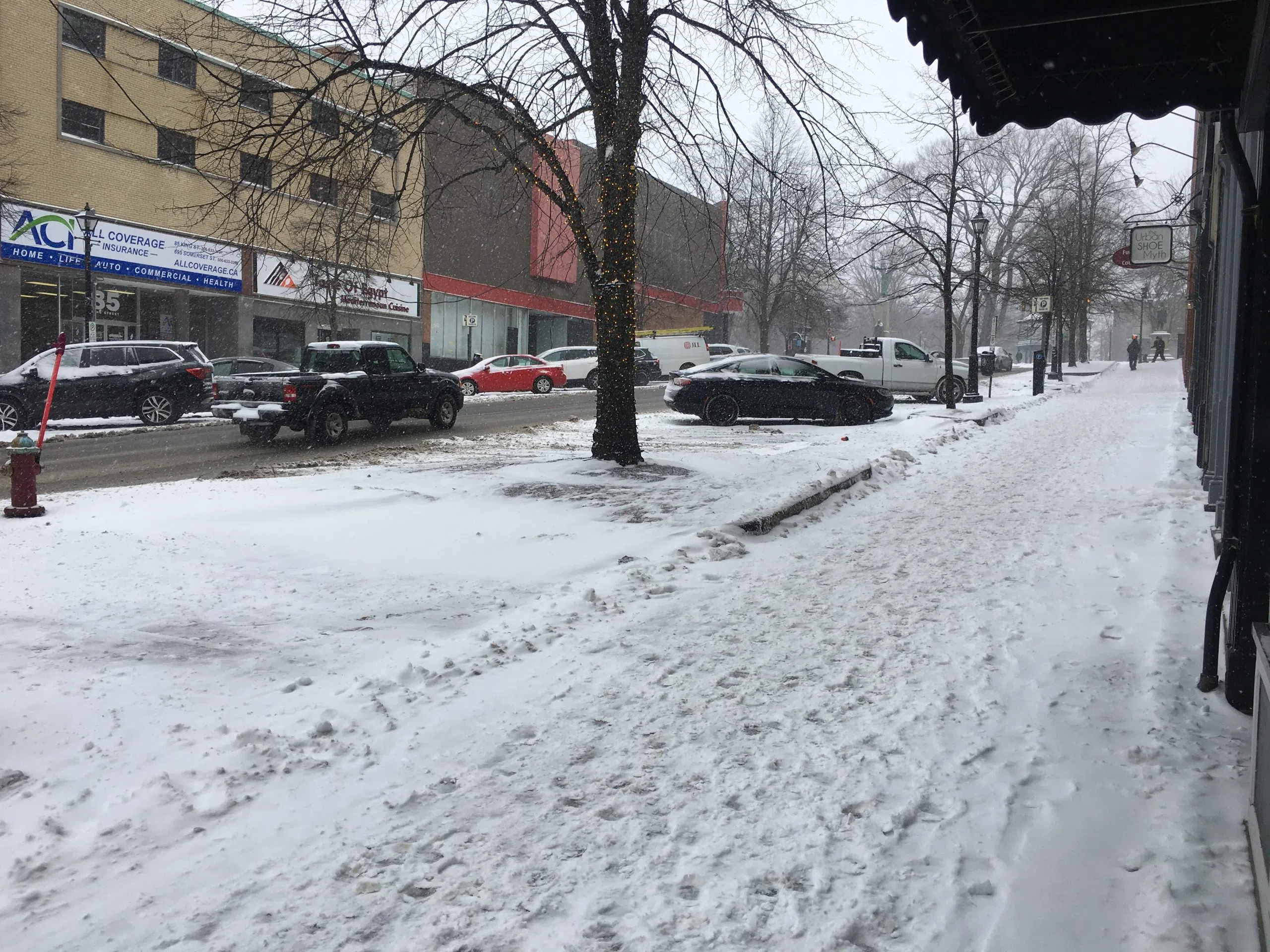 UPDATE: Snow Leads To Slick Roads, Flight Delays | 97.3 The Wave