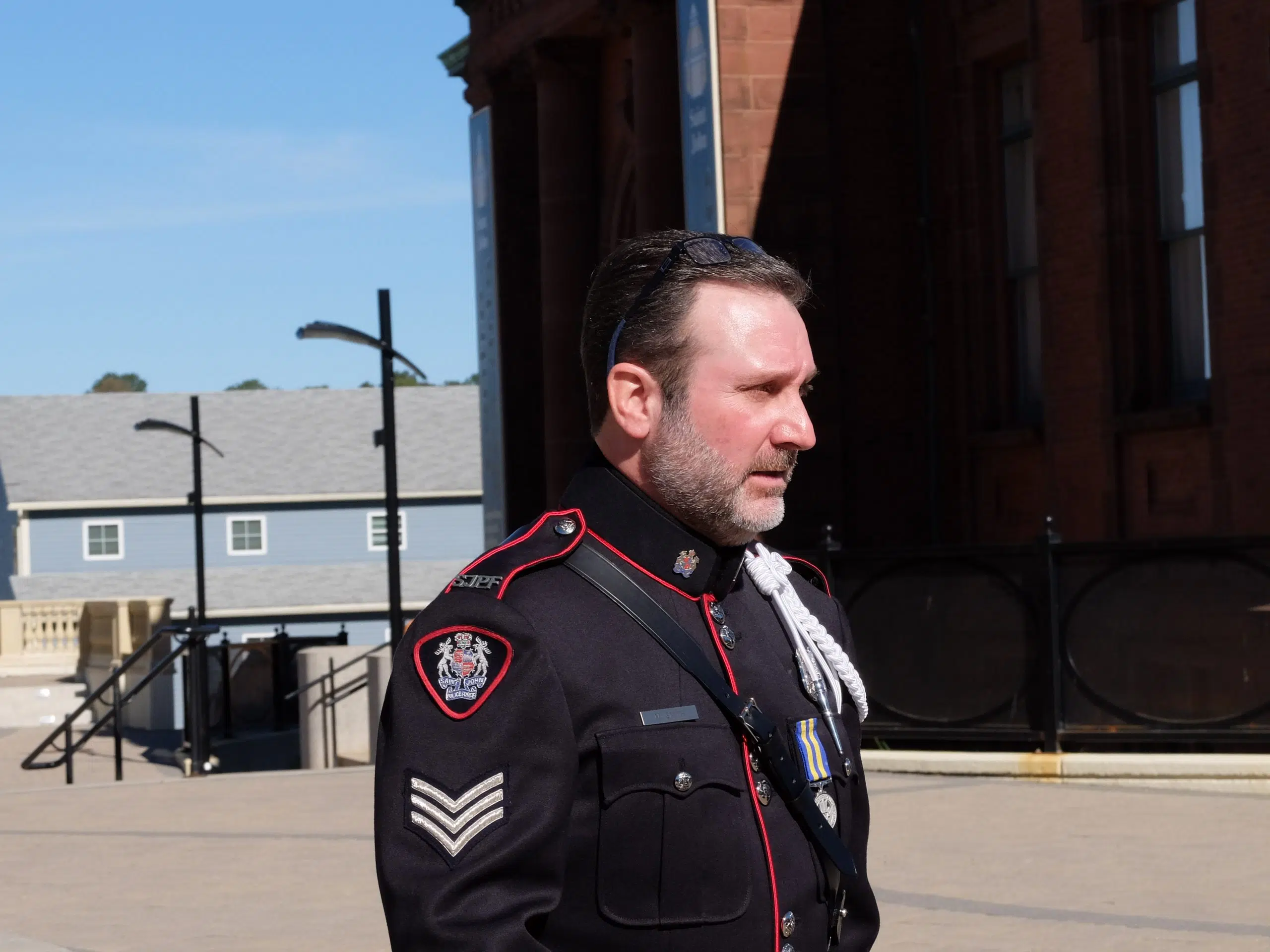 Officer Challenged For Not Protecting Oland Crime Scene | Country 94