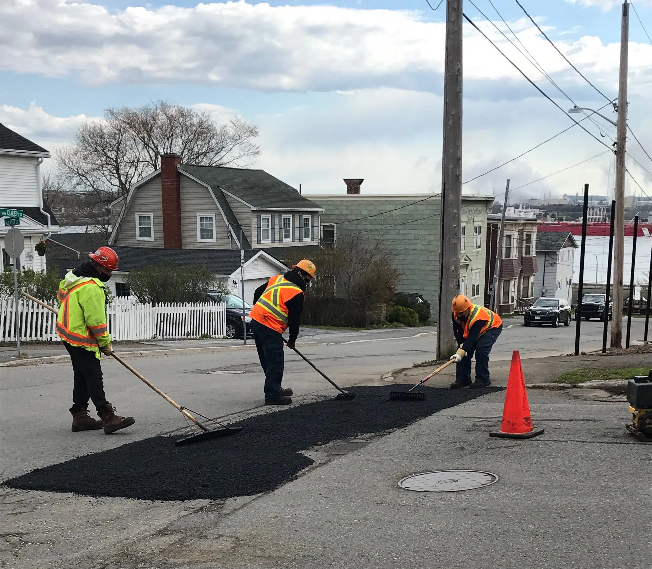 City Getting There On Pothole Repairs | Country 94