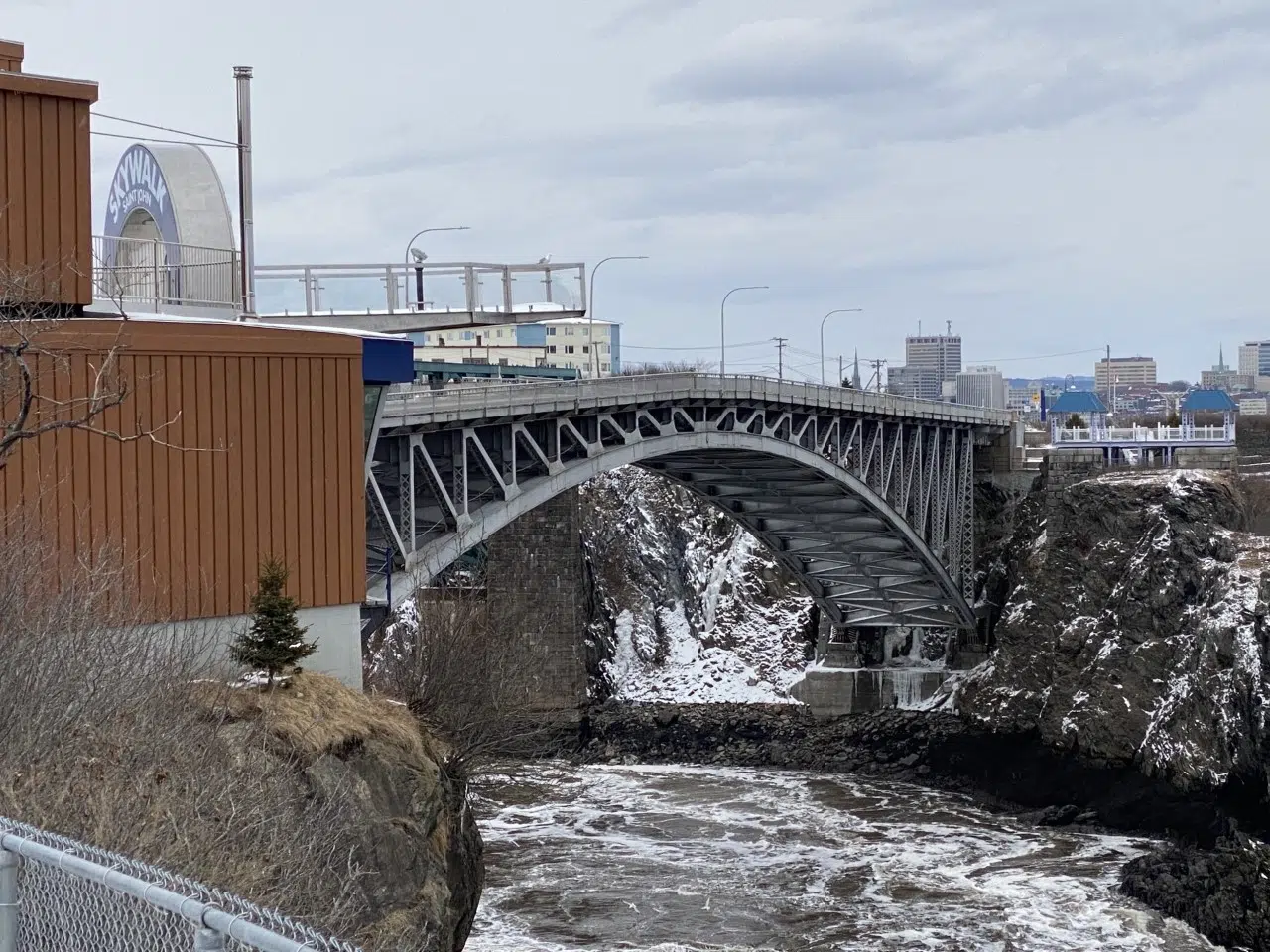 Reversing Falls Bridge Repairs Continue | Country 94