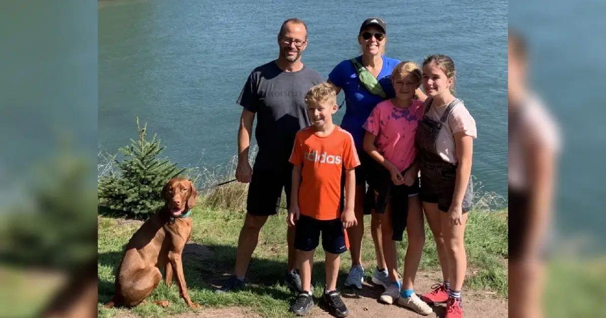 Families Find Hosting International Students Rewarding | Country 94