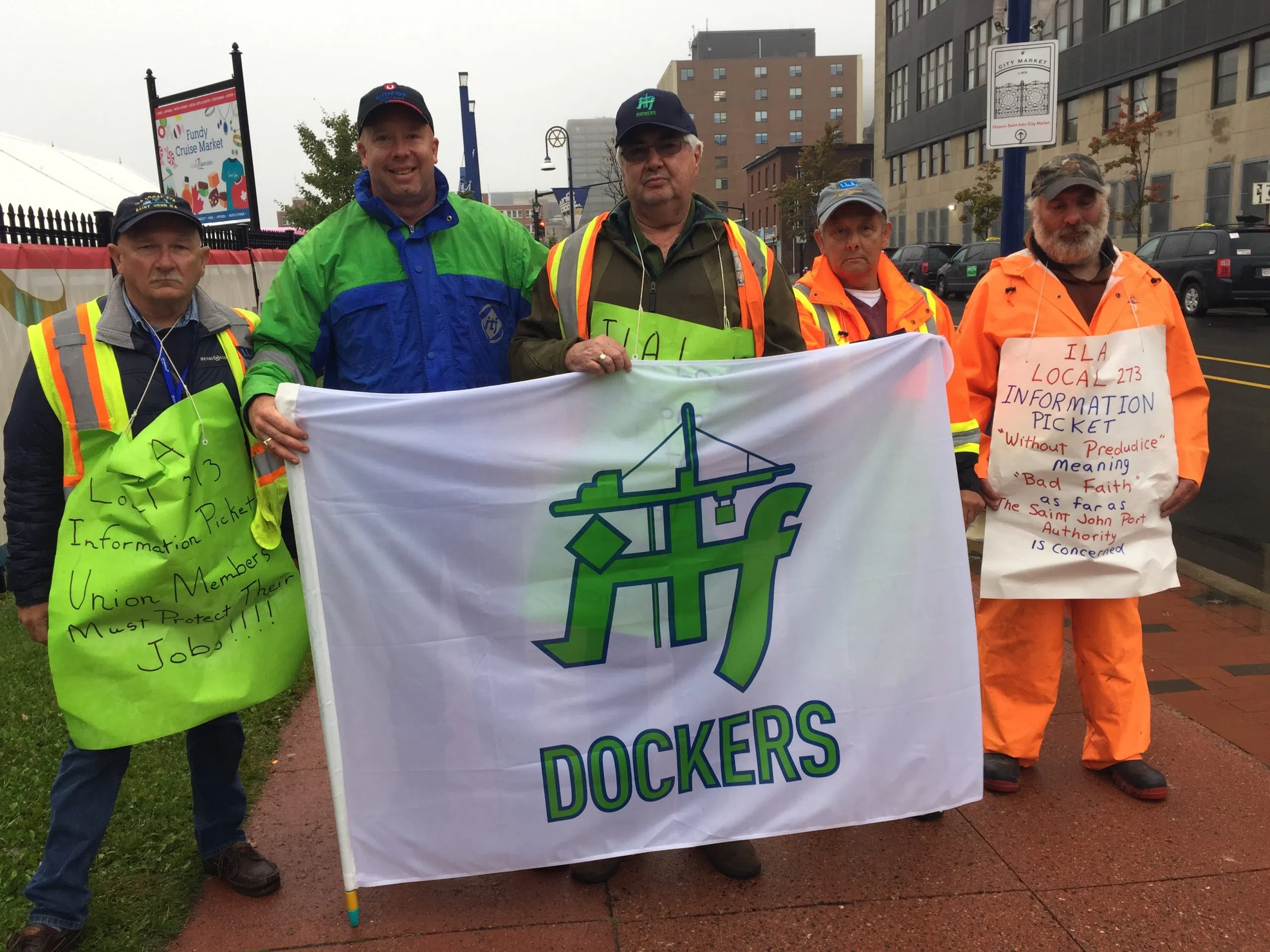 ILA Hosts Information Picket on Water Street | 98.1 Charlotte FM