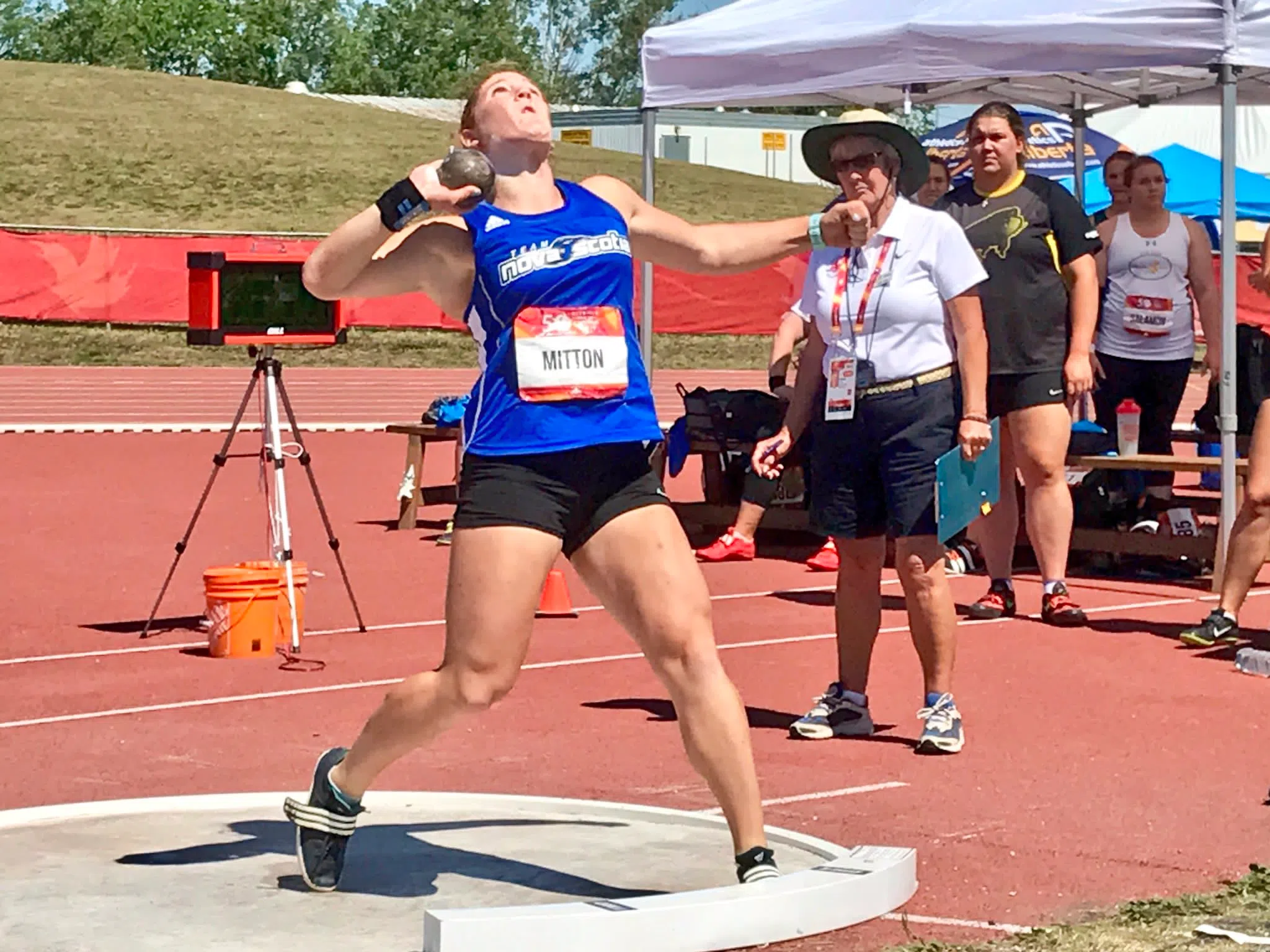 Mitton Captures Canada Games Gold in Women’s Shot Put | Country 100.7