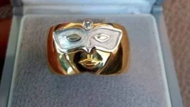 Have You Seen An Uglier Engagement Ring!? | CKBW