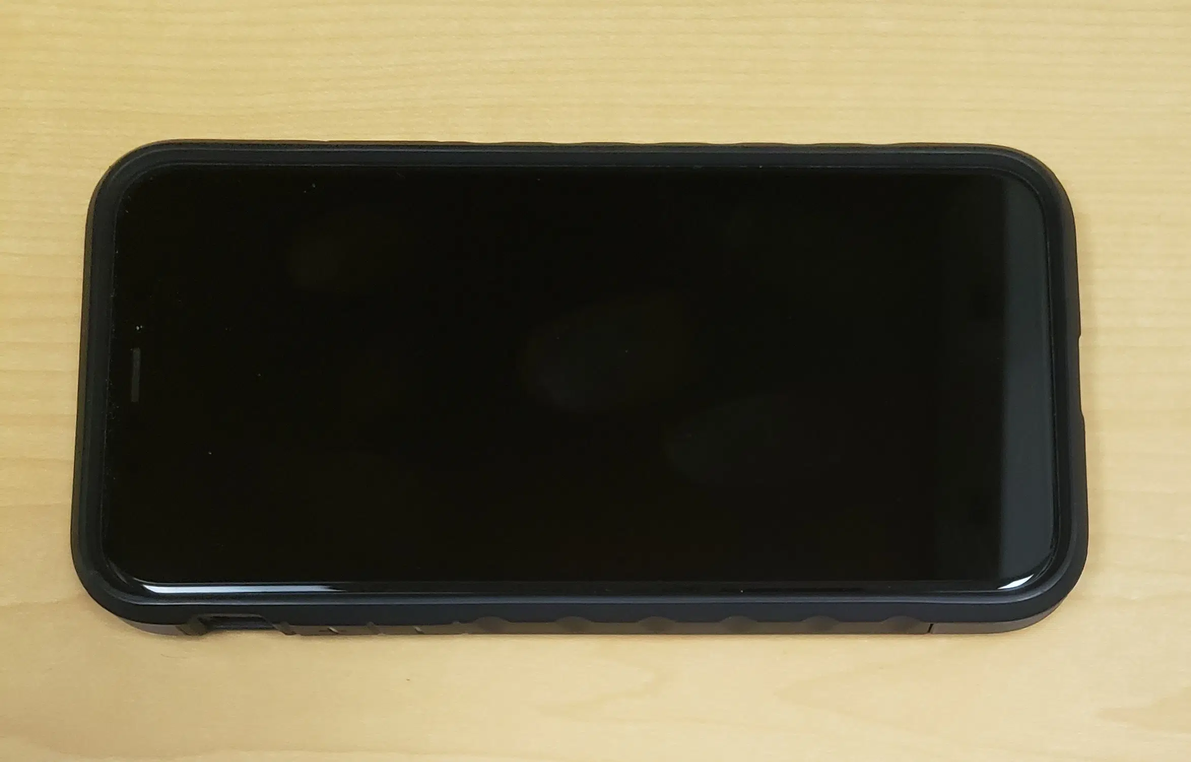 You Touch Your Phone Over 2,000 Times A Day… Here’s How To Wash It ...