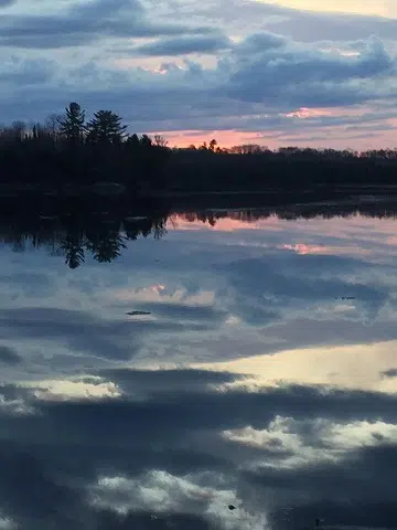 Sunset on Lac La Croix First Nation | 93.1 The Border
