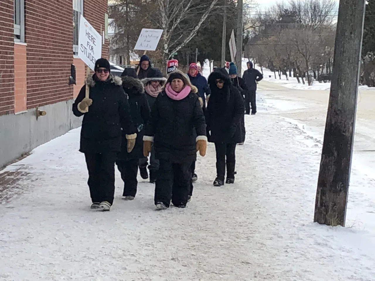 OSSTF Continues Push For New Contract | CKDR