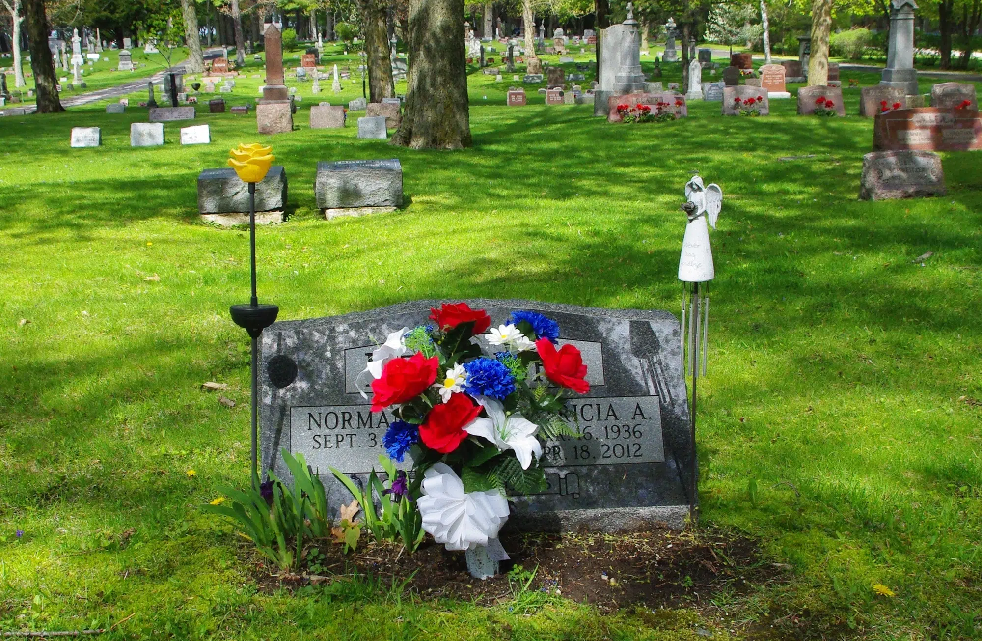 Fall Cleanup Time Arrives at Evergreen Cemetery | Seehafer News