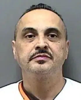 Milwaukee Man Accused of Using Dating Apps to Rob People Wants to ...