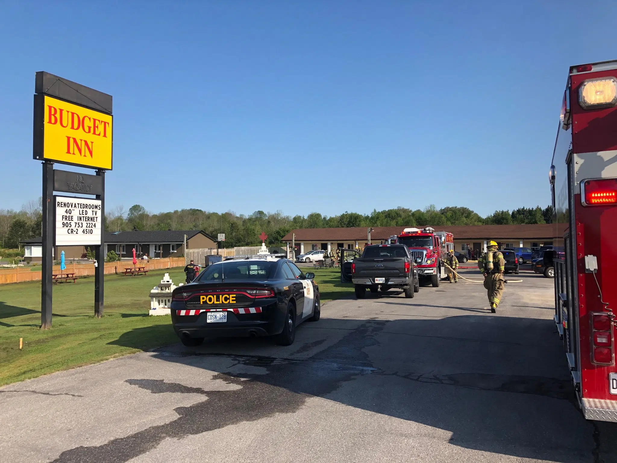 One man in custody following motel fire, flees from police | Quinte News