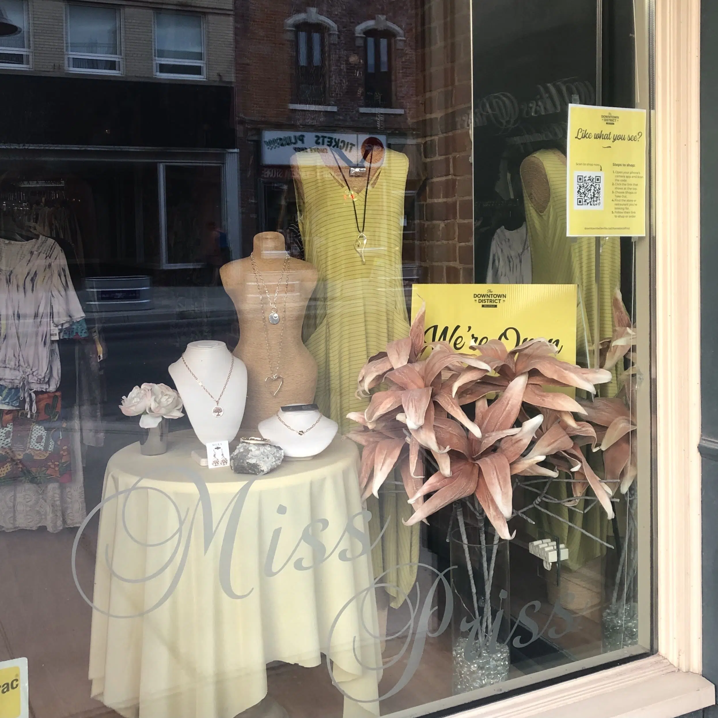 Release: Go window shopping in Downtown District | Quinte News