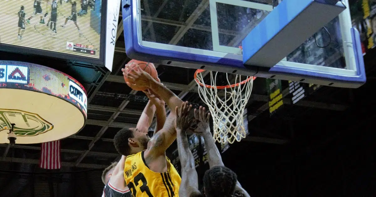 London Lightning secure 2-0 series lead against the Windsor Express | CFRL