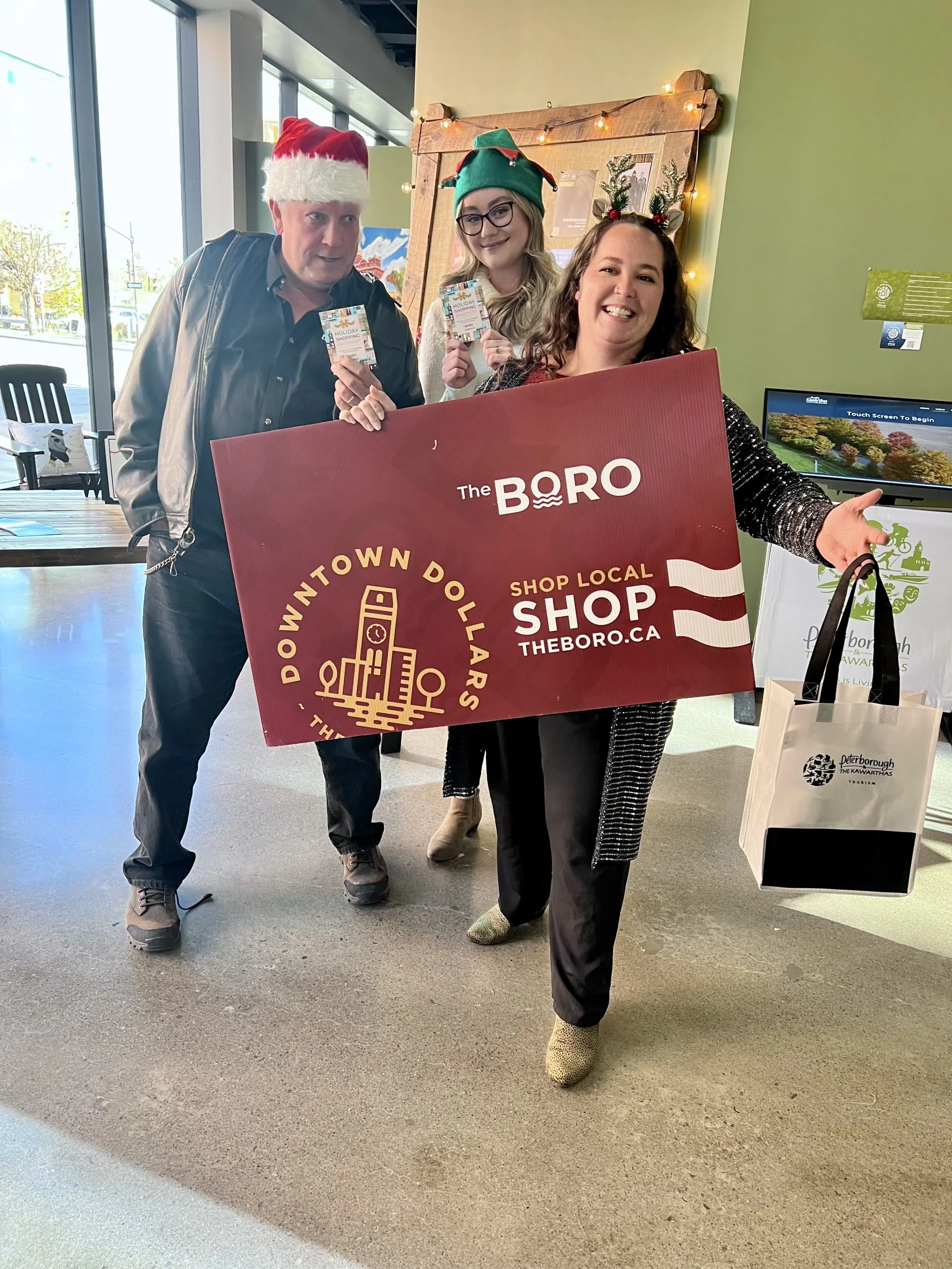 COMMUNITY SPOTLIGHT: Holiday shopping season in full swing in downtown ...