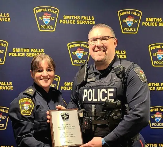 Smiths Falls says goodbye to long-time Constable | Lanarkleedstoday.ca