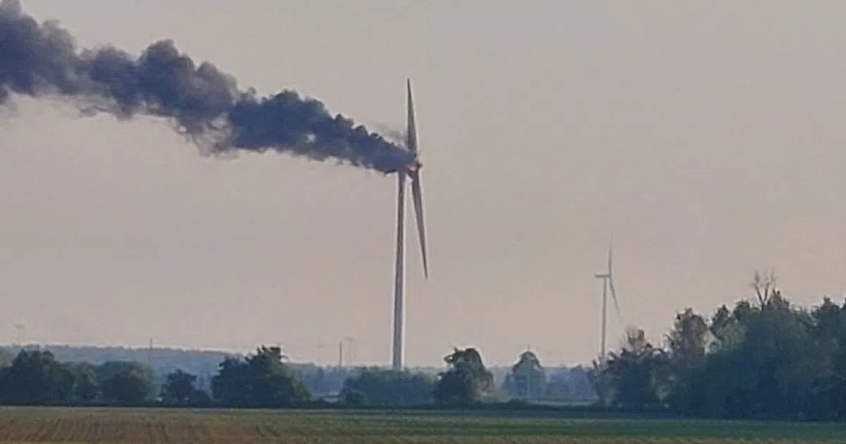 Wind Turbine North of Goderich Catches Fire | 90.5 Exeter Today