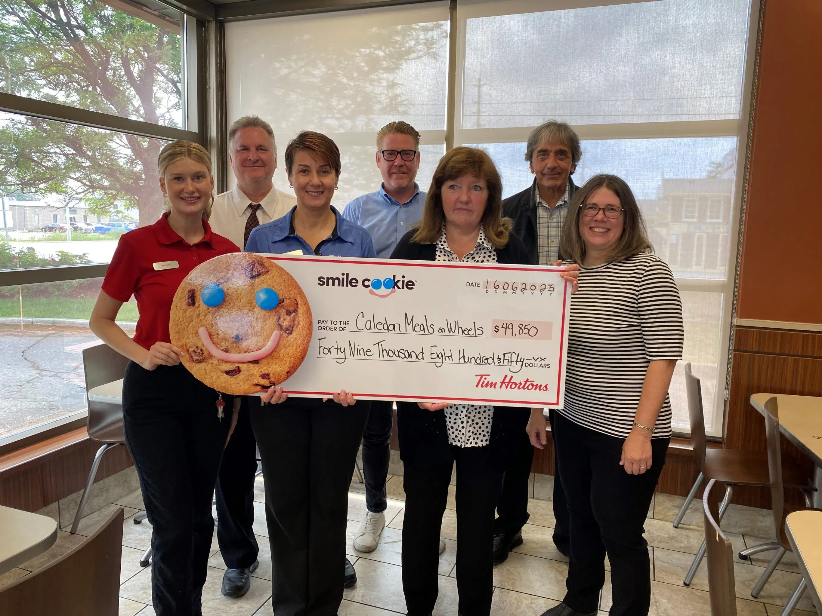 Local Tim Hortons raises record-breaking donations for Caledon Meals on Wheels | FM92 South ...