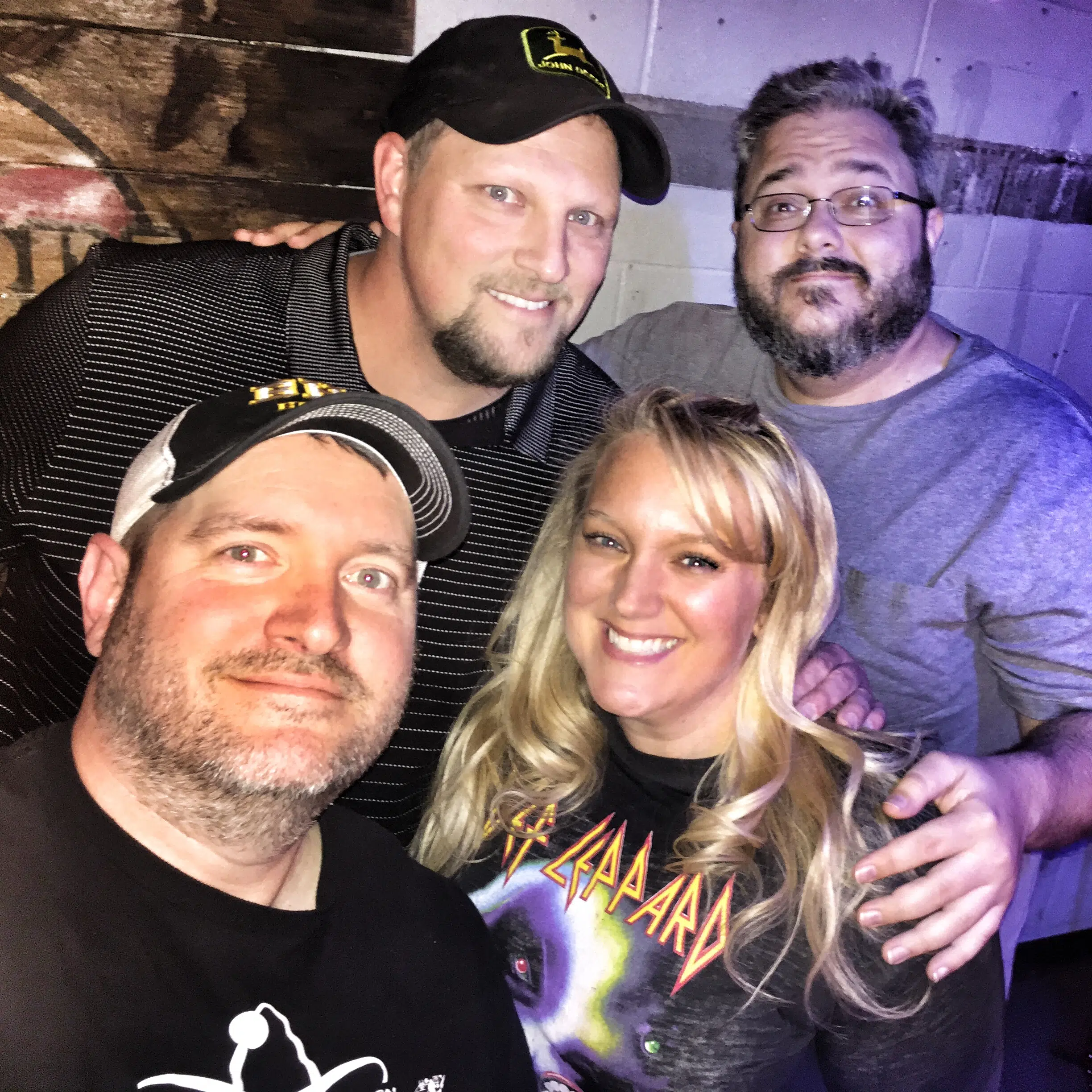 Big D and Bubba 5am-9am | 107.7 The Bull