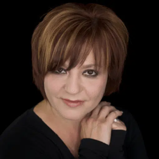 Lora Mckay's Instagram, Twitter & Facebook on IDCrawl