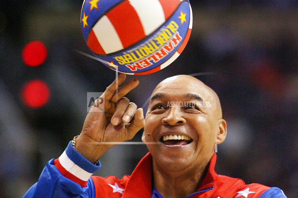 Harlem Globetrotters great Curly Neal dies at 77 | KNLV AM & FM