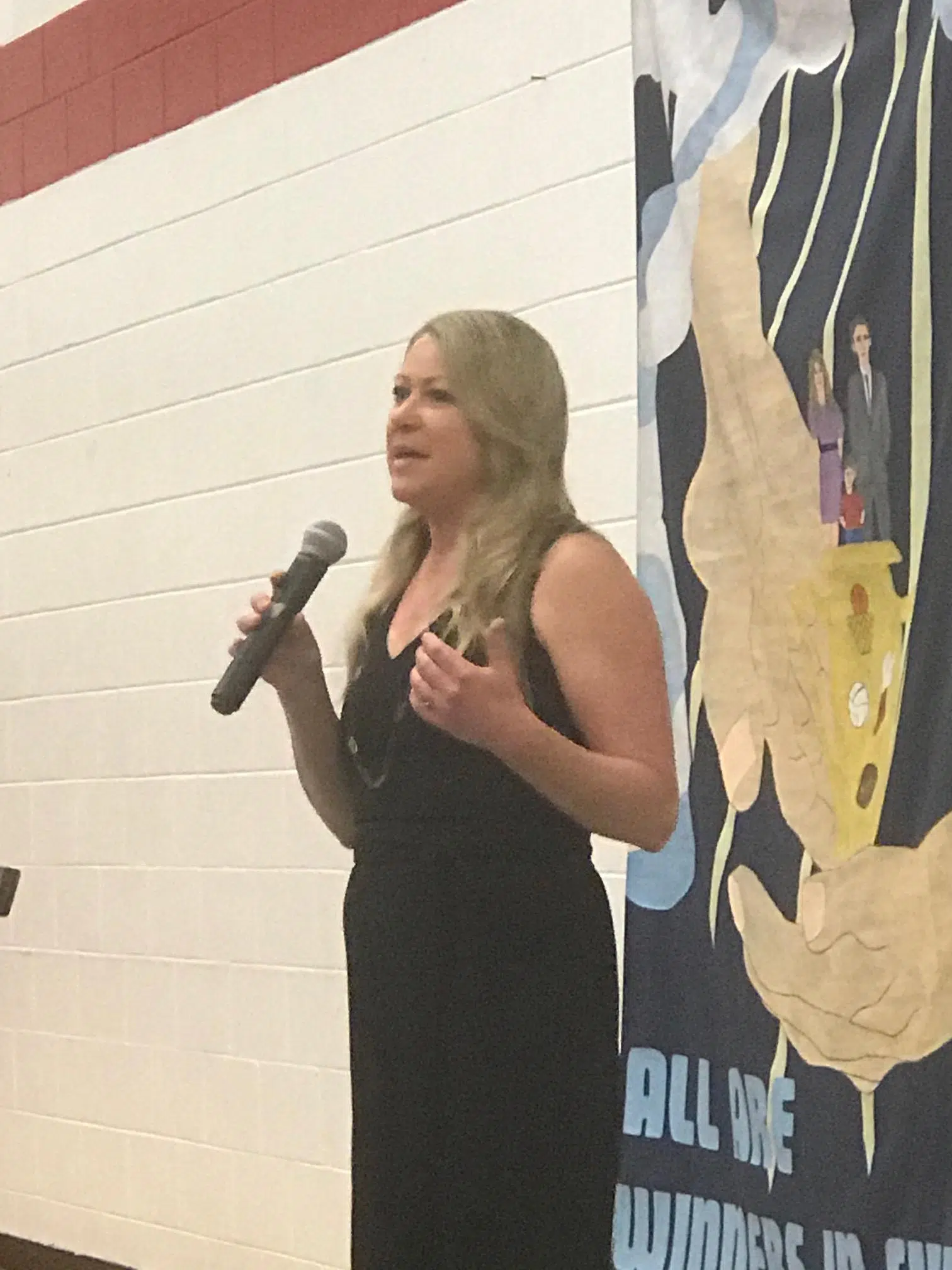 KIM PENNY INSPIRES AUDIENCE | KNLV AM & FM