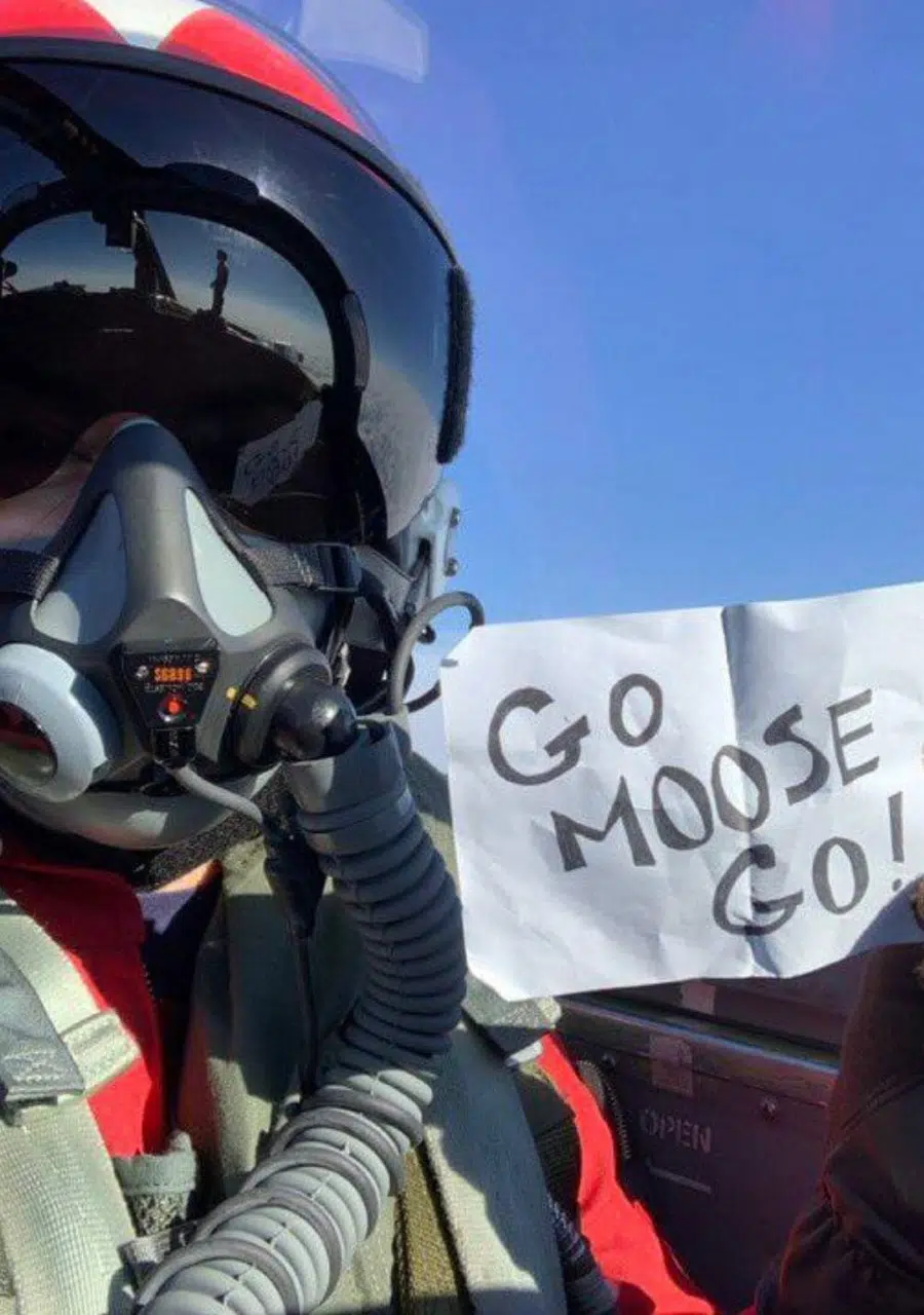 Capt. Jenn Casey Loved Her “dream job” with the Snowbirds | Hot Country ...