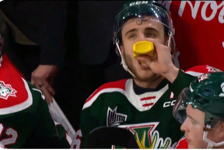 Mooseheads Player Goes Viral Drinking Mustard! | Hot Country 103.5
